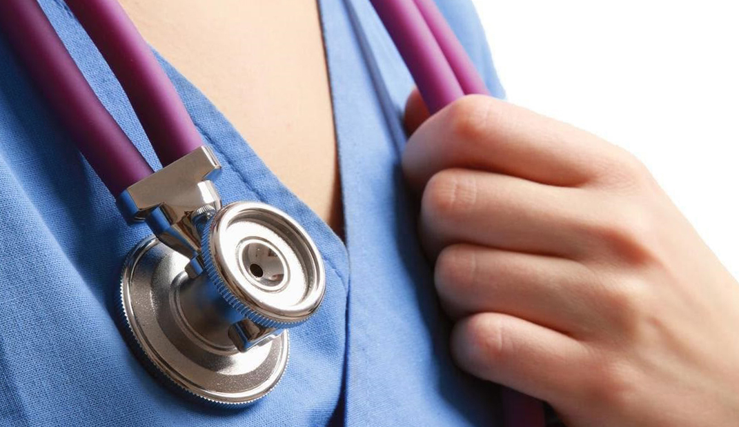 Home nursing care services ⭐ Hire private nurses for home care in Canada