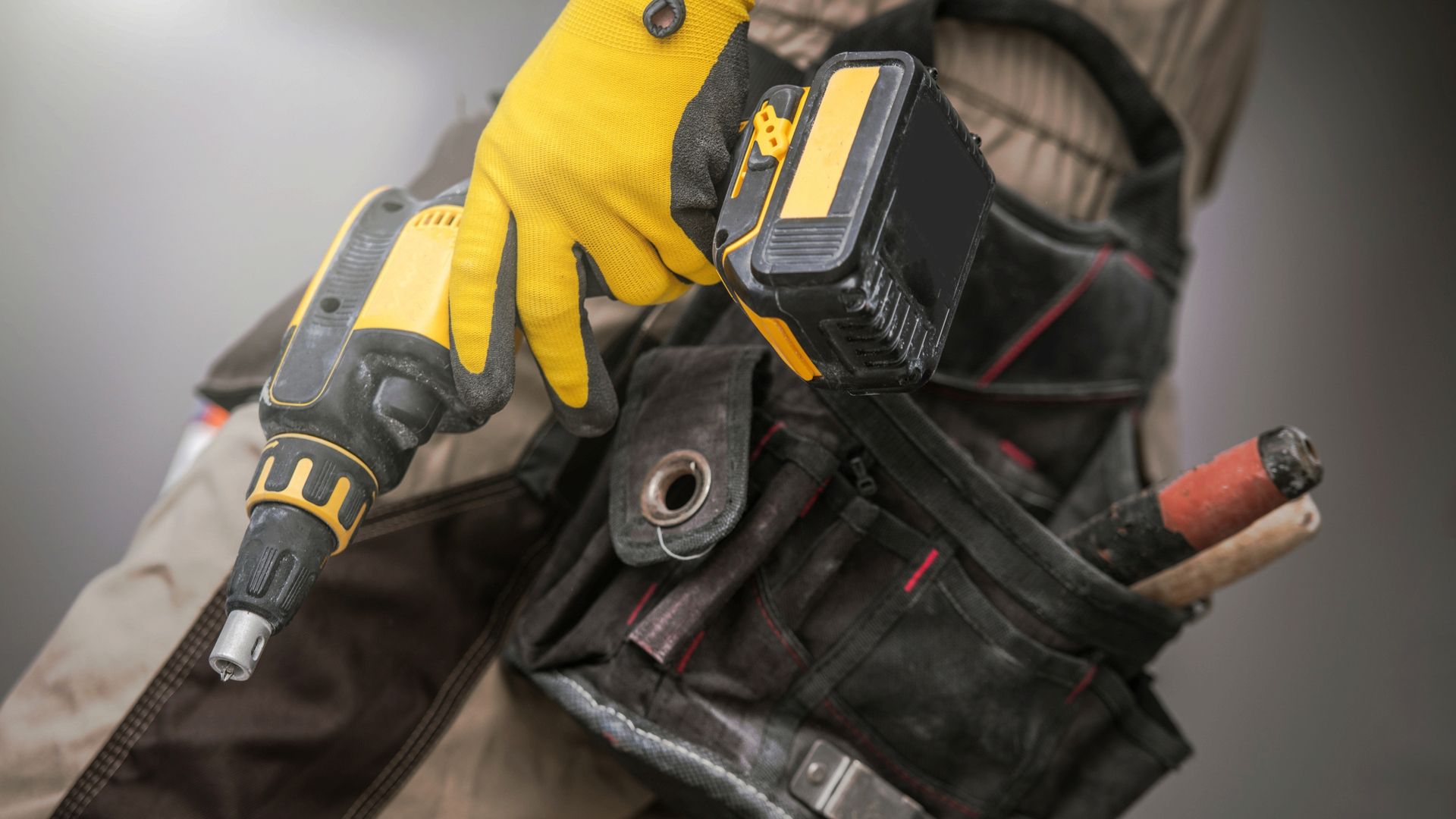 Contractors services for any home task ⭐ Hire home service contractors ...